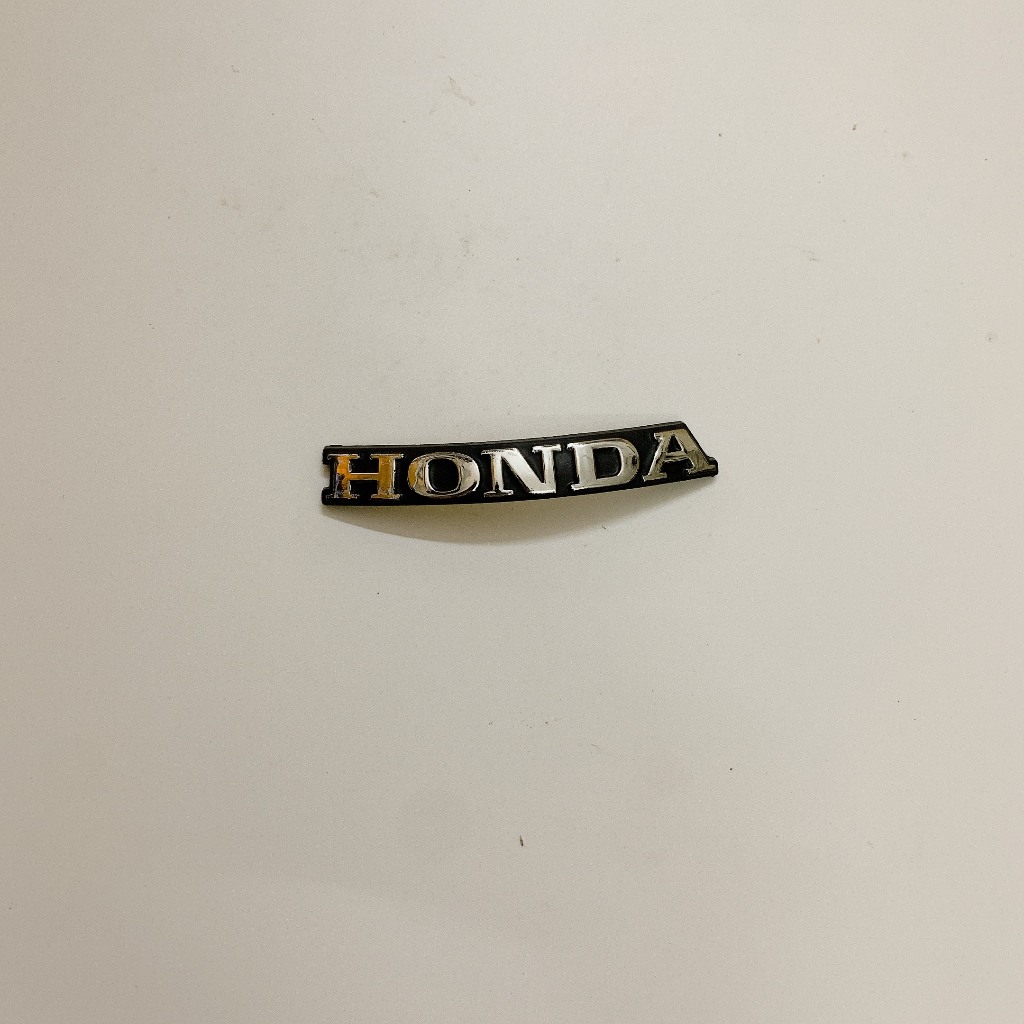 HARD Curved HONDA LETTERS STICKED WITH AIRBLADE และ FUTURE NEO MASK ...