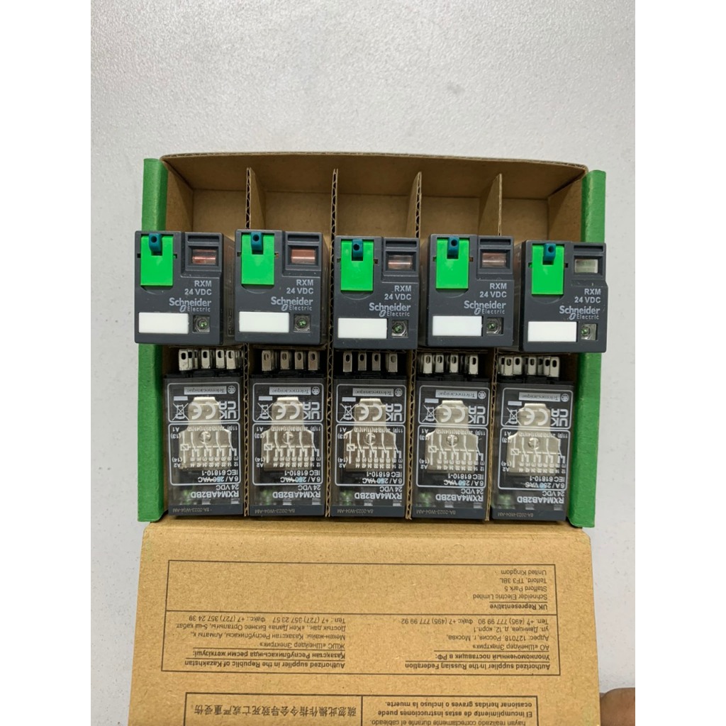 รีเลย์ระดับกลาง, รีเลย์กระจก Schneider RXM4AB2BD, RXM4AB2E7, RXM4AB2P7 ...