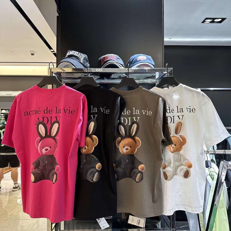[ ของแท้ ] ADLV RABBIT BEAR DOLL LOGO SHORT SLEEVE เสื้อยืด | Shopee ...