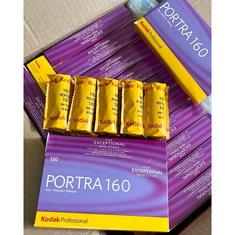 Kodak PORTRA 120 Large Film 160 วันที่ 05 / 2025 สําหรับรูปแบบขนาดกลาง ...