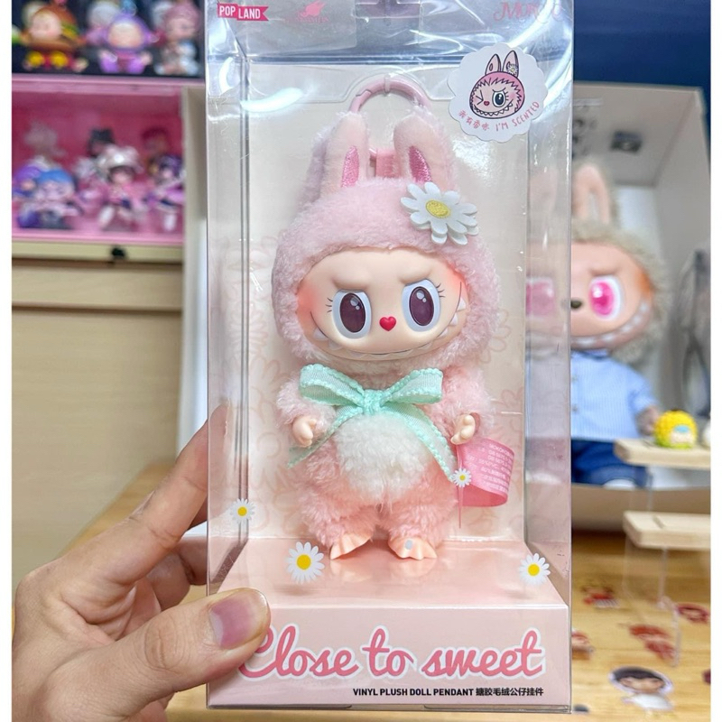 Mokoko pink v1 Popmart pink labubu พวงกุญแจ Mokoko, labubu ...