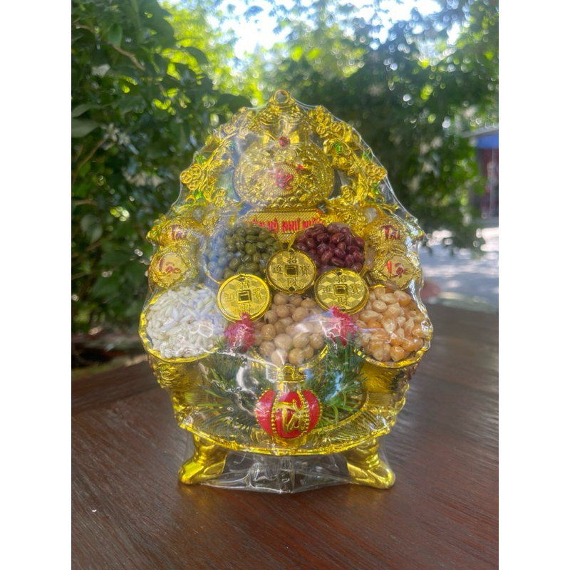 กระเทียม TOWER - หยกจริงบนพระเจ้า OF WEALTH, EARTH, FORTUNE, ขายสําหรับ ...