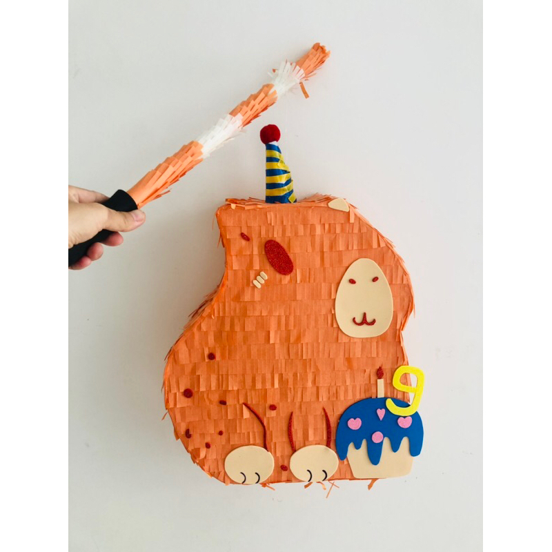ลูกอม Pinata smashes Capybara | Shopee Thailand