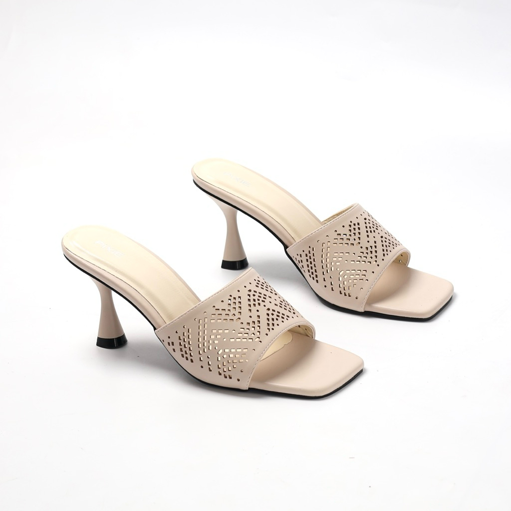 รองเท้าแตะส้นสูงคัตเอาท์ลาย Boho - Pixie H402 | Shopee Thailand