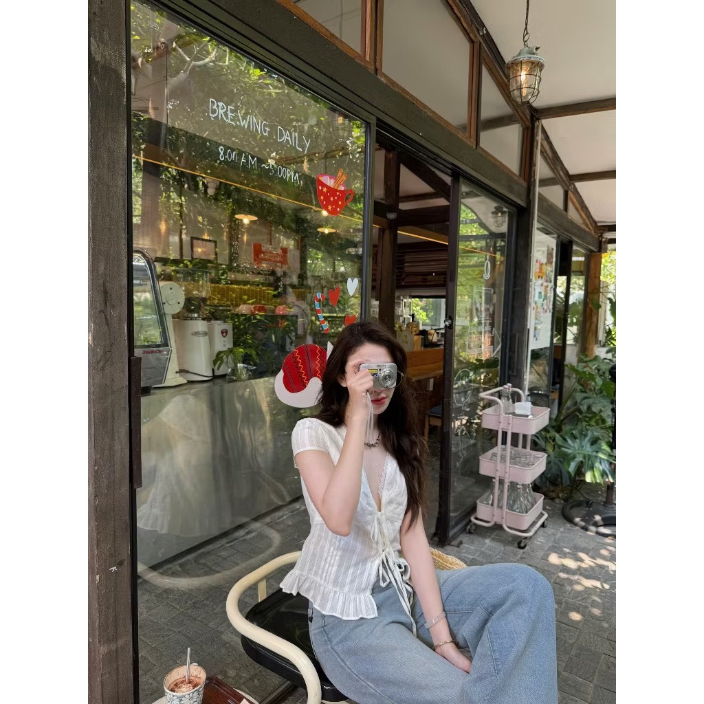 [VIDEO/ AVAILABLE] SUPER BEAUTIFUL DEEP เสื้อลูกไม้คอวีผูกโบว์ A49 | Shopee Thailand