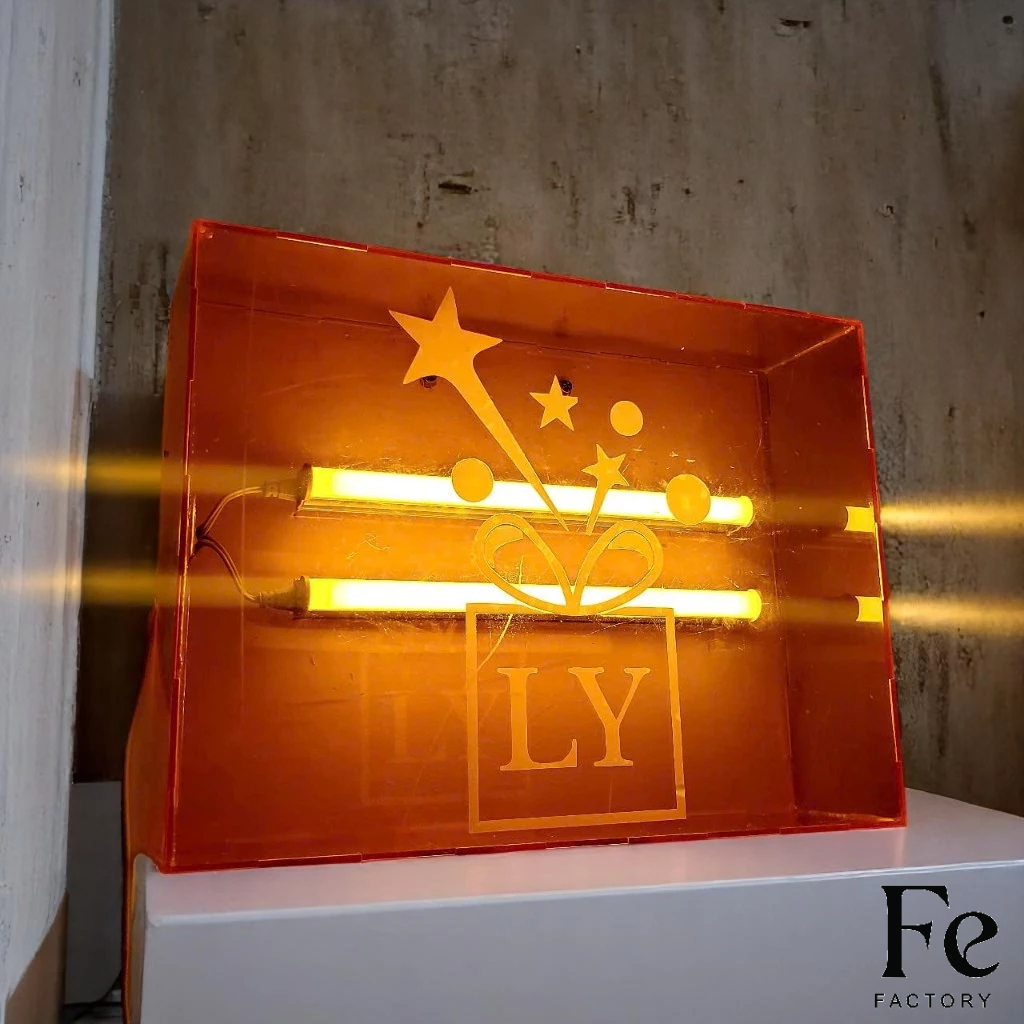 Mica Lightbox กล่องไฟ Ledneon ติดผนังไร้ขอบ พร้อมพิมพ์ UV 5 ด้าน ...